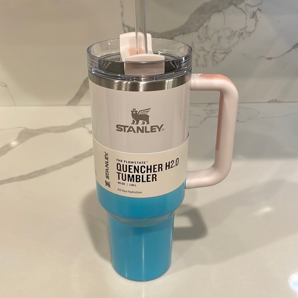 Stanley | Dining | Stanley Pool Ombre Blue Pink 4 Oz H20 Flowstate ...